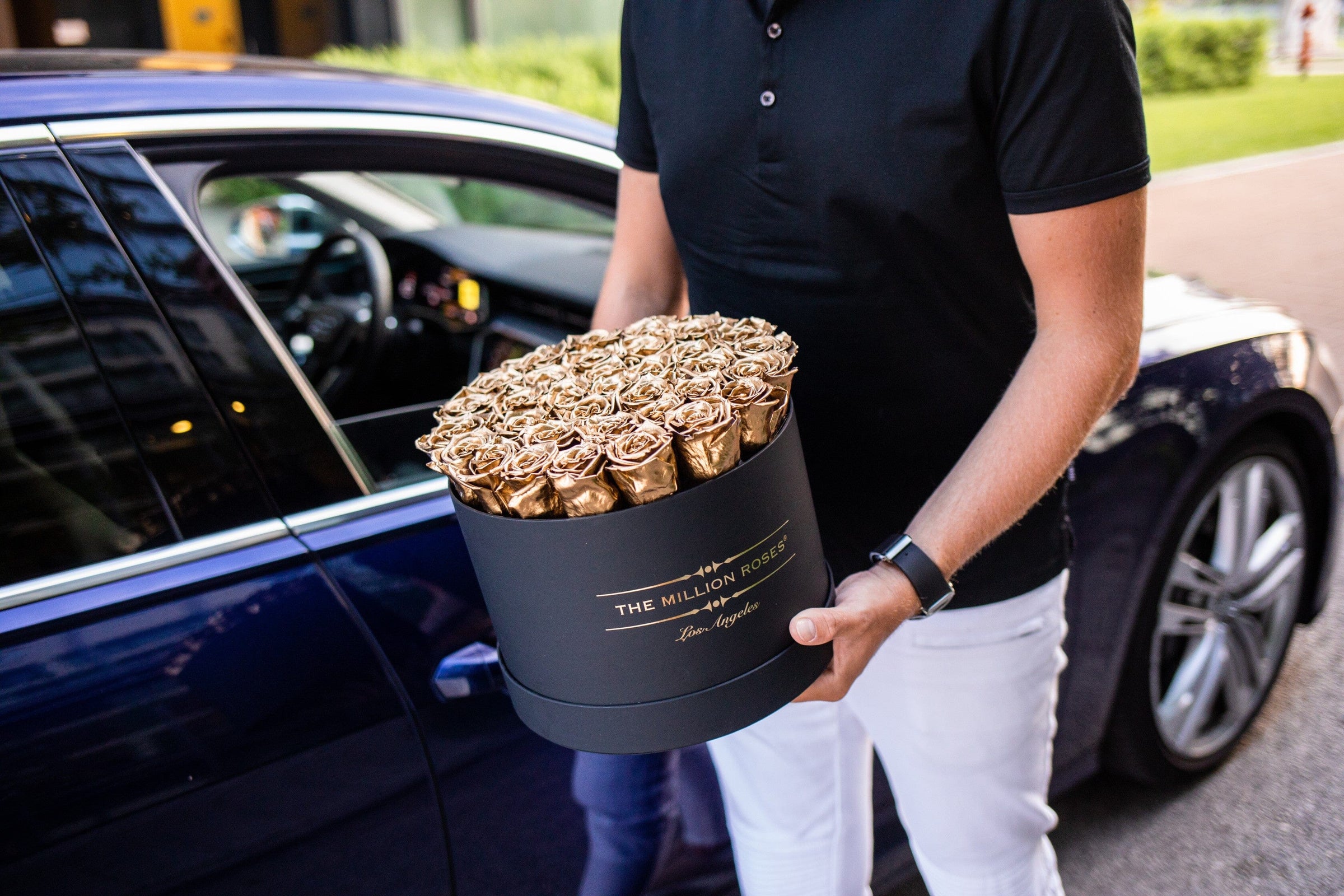 Gifts for Him - Roses for Men | The Million Roses®