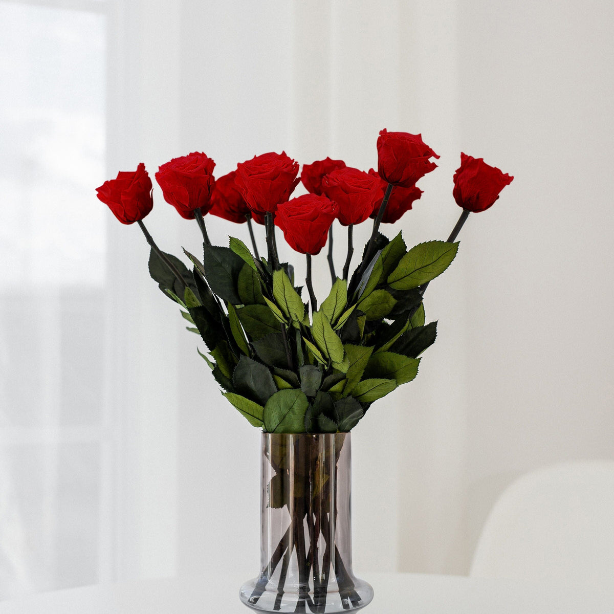 single stem red roses